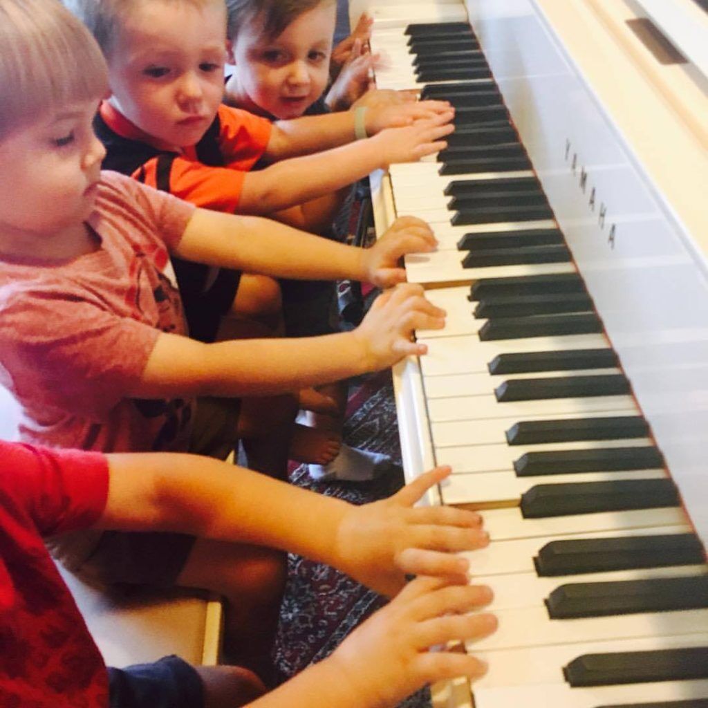 Why It’s Never Too Late (or Too Early) to Start Music Lessons - Musicologie